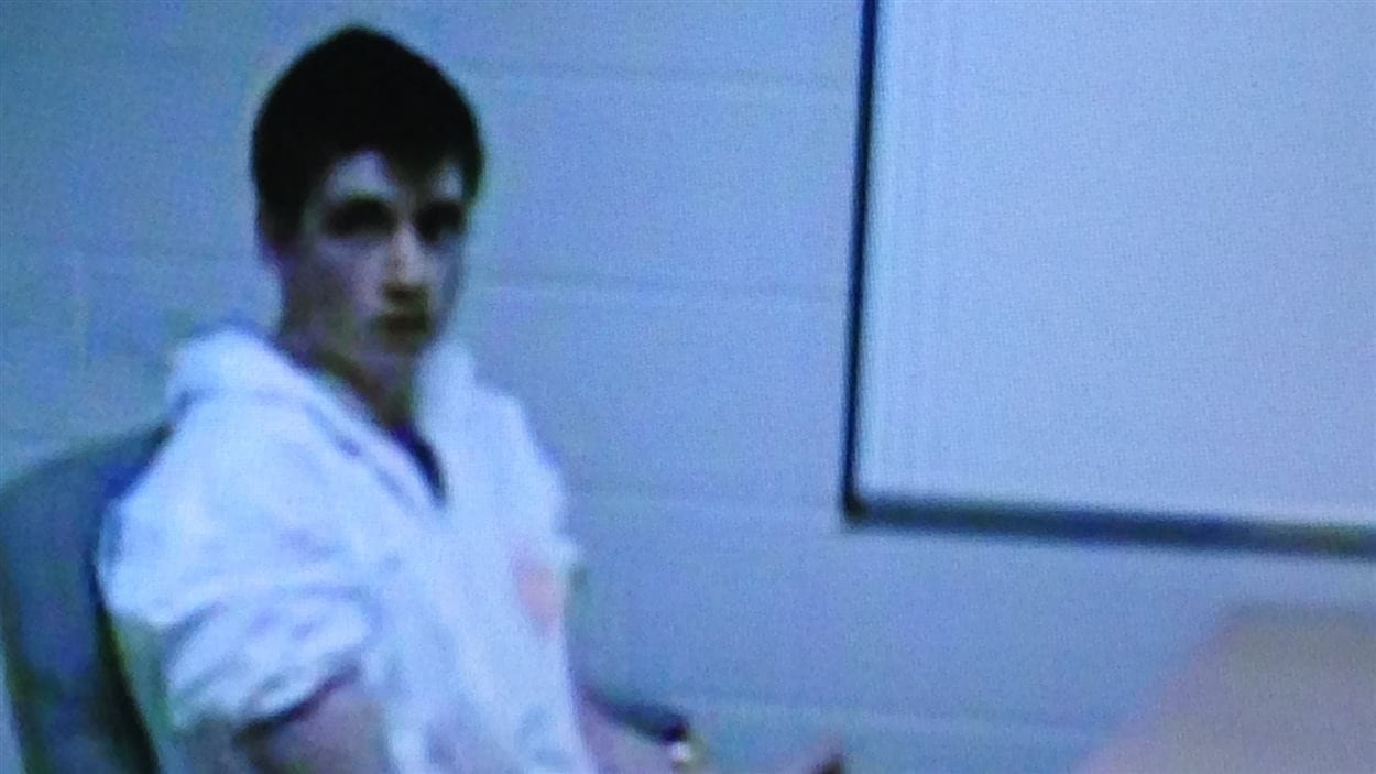 Triple meurtre à Trois-Rivières : Kaven Sirois restera à l'Institut ...