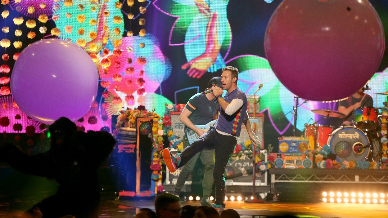 Coldplay offre finalement son nouveau disque sur Spotify | Radio-Canada