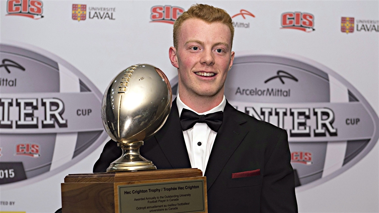 Buckley encore lauréat du trophée Hec-Crighton | Radio-Canada