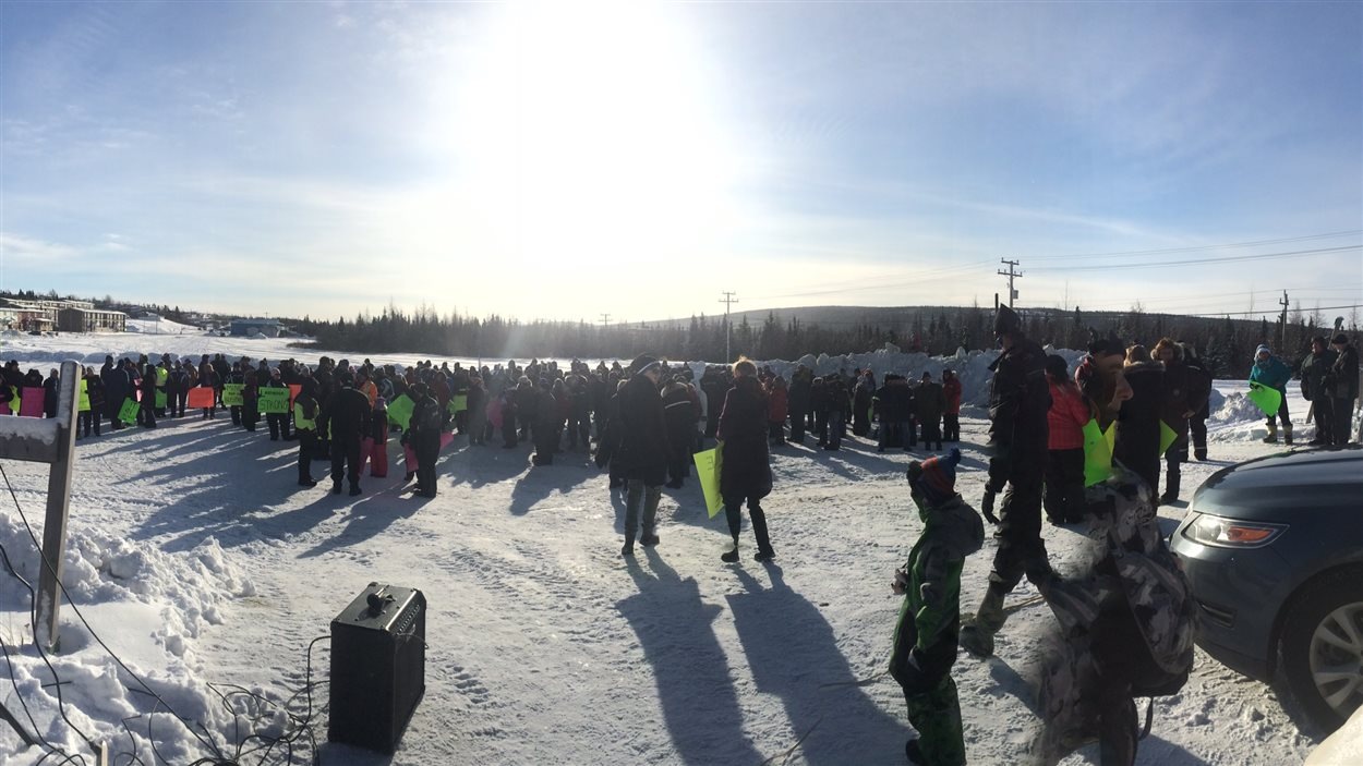Manifestation à Wabush contre le démantèlement de la mine Scully ...