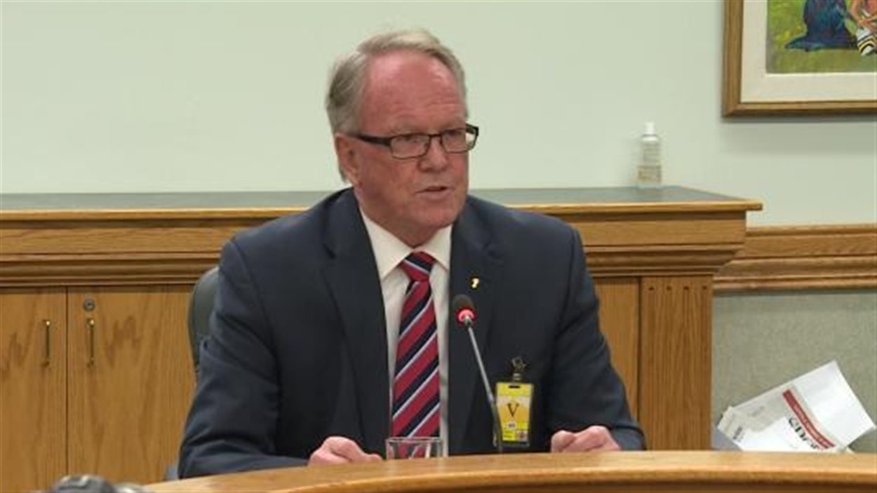 Le protecteur des enfants de la Saskatchewan démissionne | Radio-Canada