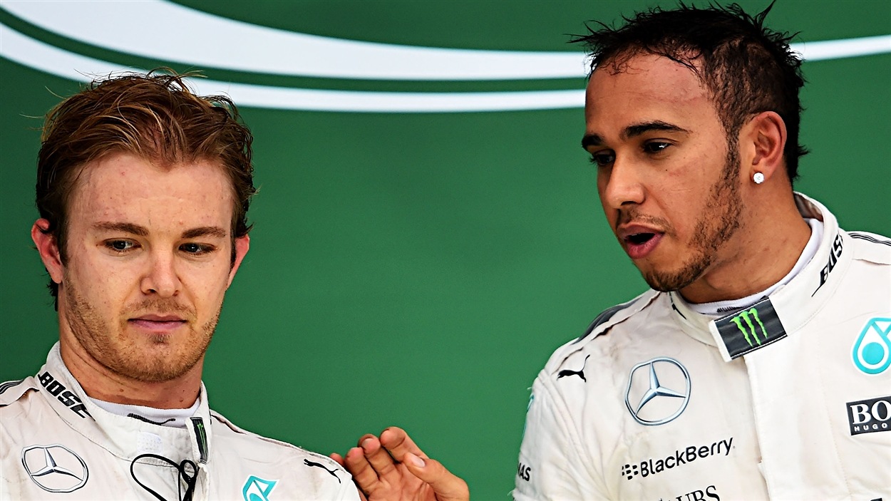 Mercedes-Benz envisage de casser le tandem Hamilton-Rosberg | Radio-Canada