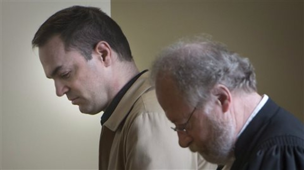 Guy Turcotte coupable de meurtre non prémédité | Radio-Canada