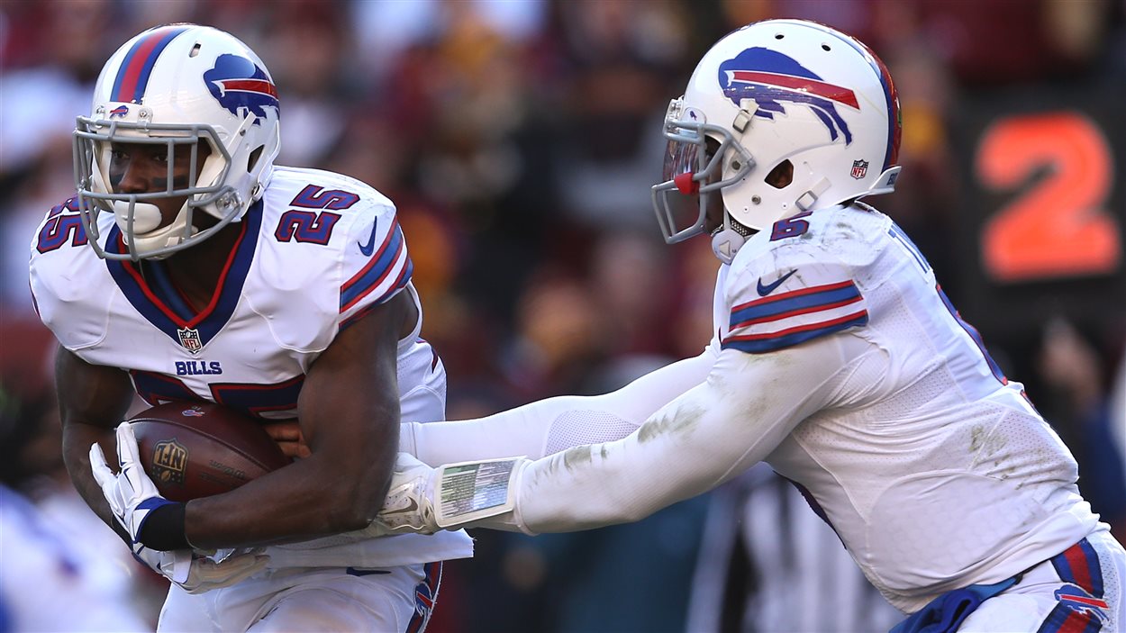 LeSean McCoy ne pourra affronter les Jets | Radio-Canada
