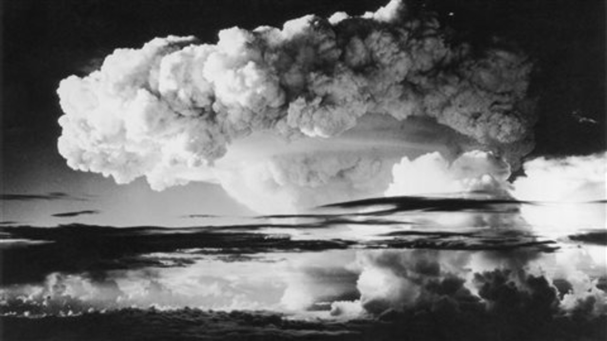 Quelle est la différence entre la bombe A et la bombe H? | Radio-Canada