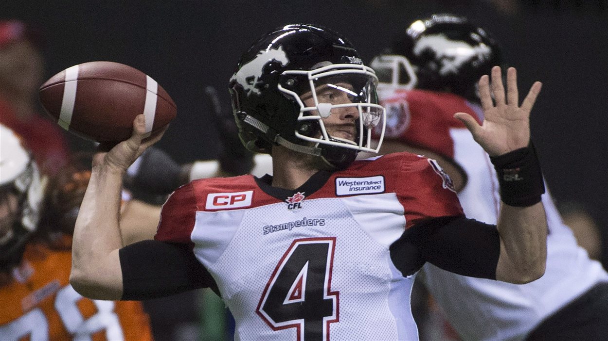 Entente prolongée entre Drew Tate et les Stampeders | Radio-Canada