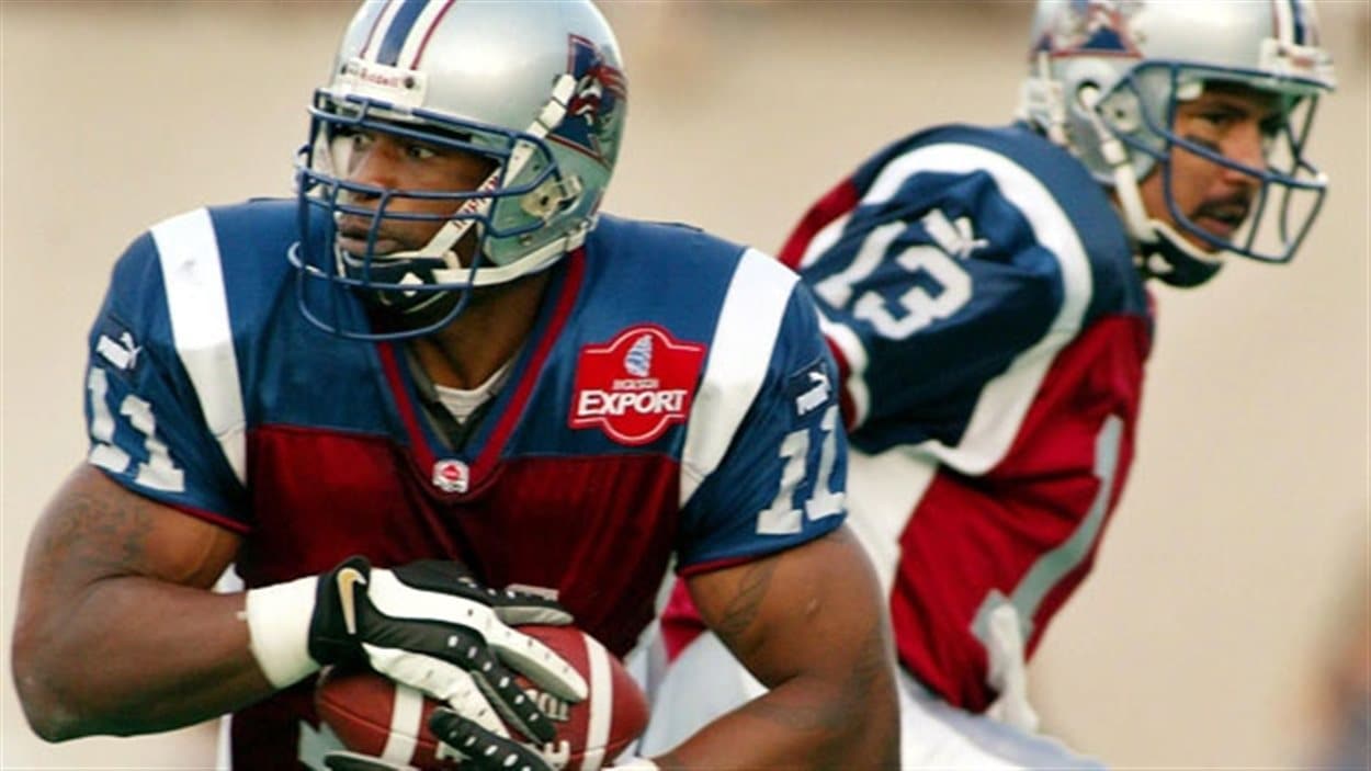 Lawrence Phillips retrouvé mort en prison | Radio-Canada