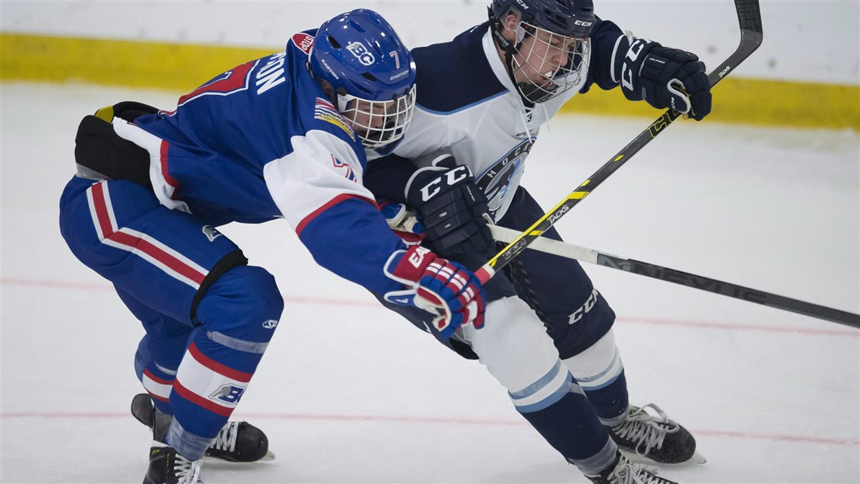 17 ans, Maxime Comtois s'avère être un élément important chez les ...