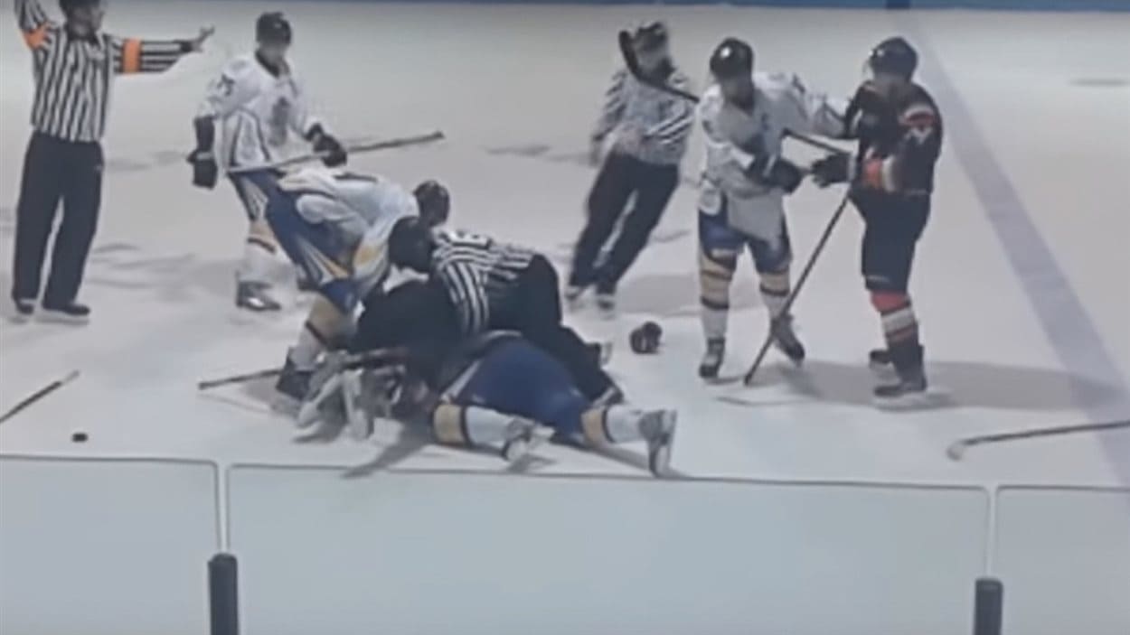 Autre cas de violence dans la Ligue de hockey senior A de la Mauricie ...