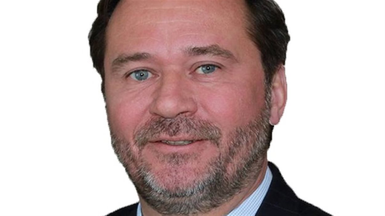 Edmonton : un nombre record de candidats en lice à l'élection partielle ...