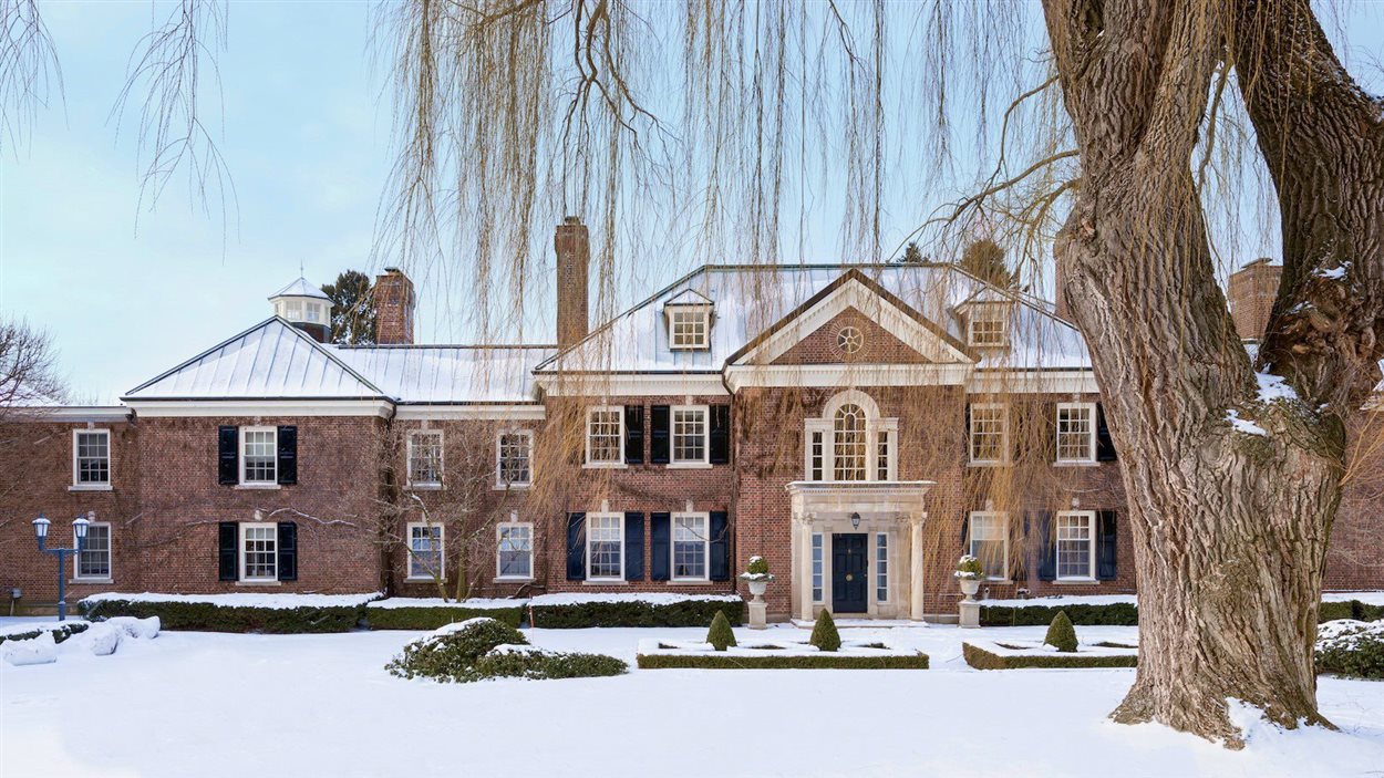 Conrad Black veut vendre la maison familiale à Toronto | Radio-Canada