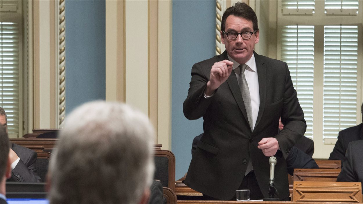 Le grand écart de Pierre Karl Péladeau | Radio-Canada