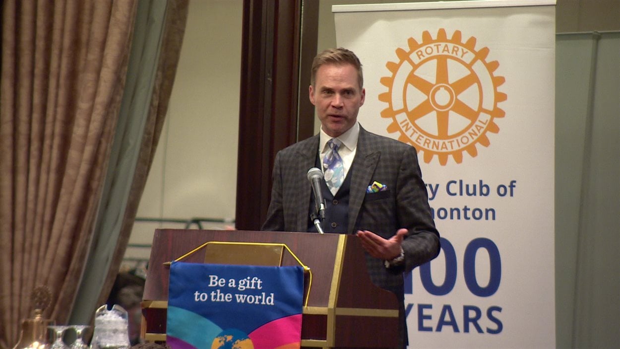 Un analyste entrevoit d'autres pertes d'emploi, puis une relance en ...