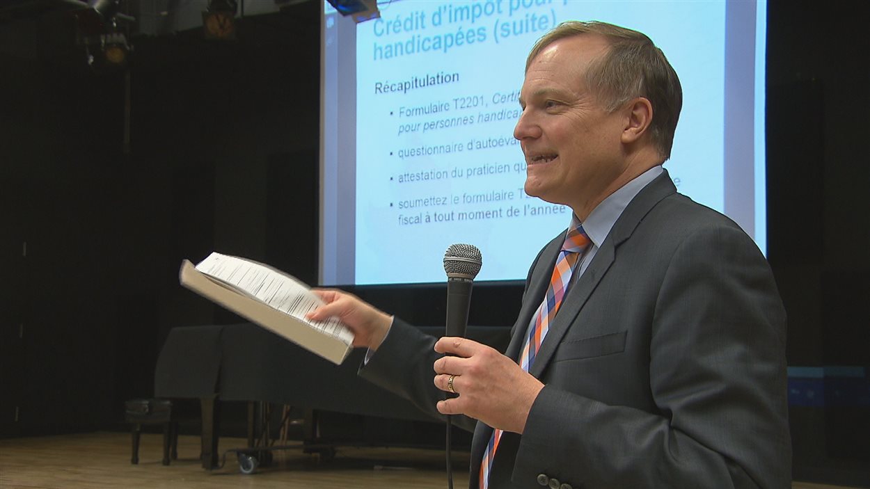 Le leader parlementaire du NPD de passage dans la région | Radio-Canada