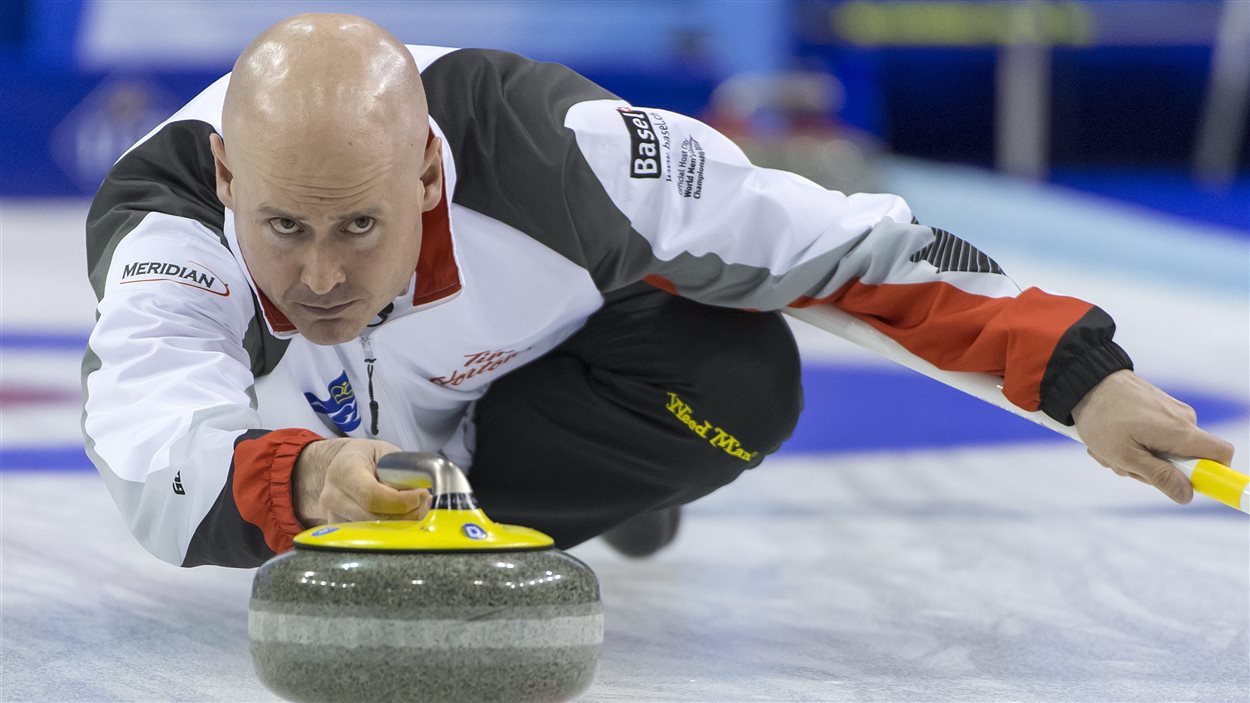 Kevin Koe rapporte le titre mondial au Canada | Radio-Canada.ca