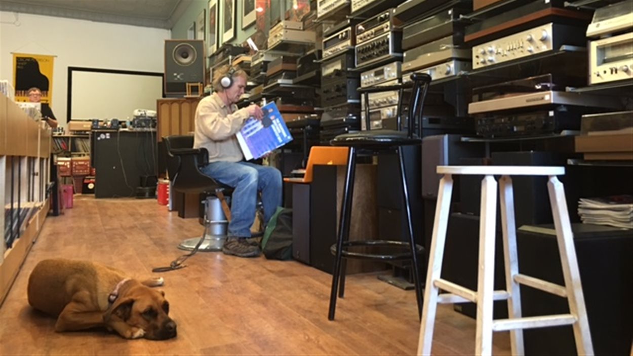 Comment célébrer (ou boycotter) le « Record Store Day » à Ottawa ...