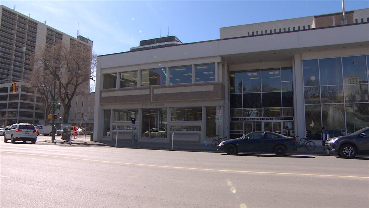 Yann Martel plaide pour une nouvelle bibliothèque à Saskatoon | Radio ...