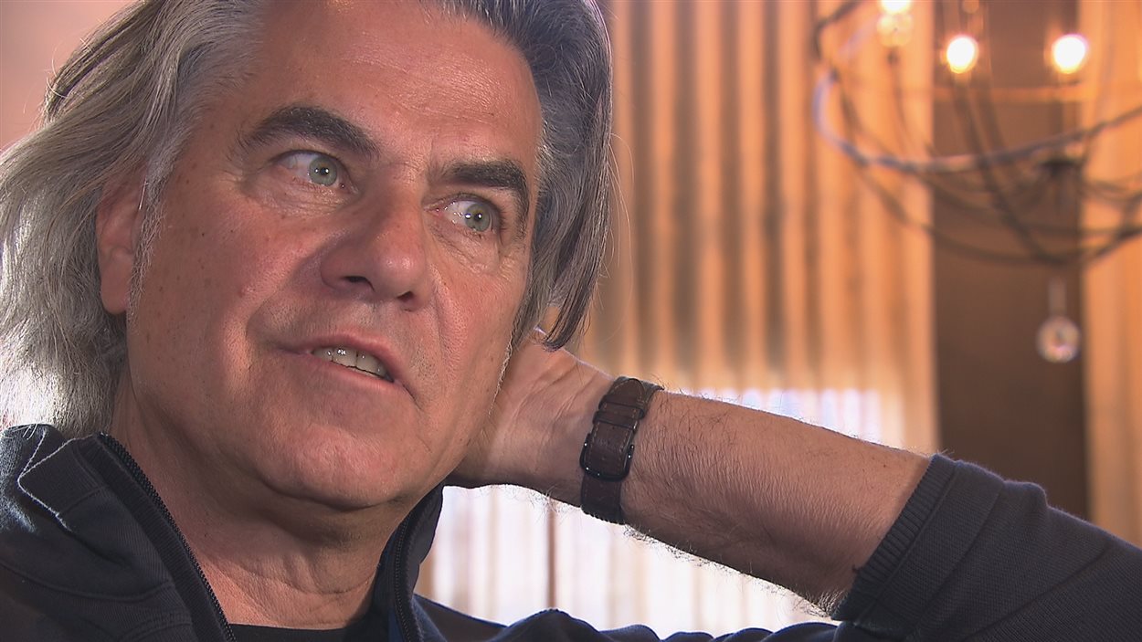 Richard Séguin, le grand et ses nouveaux horizons | Radio-Canada