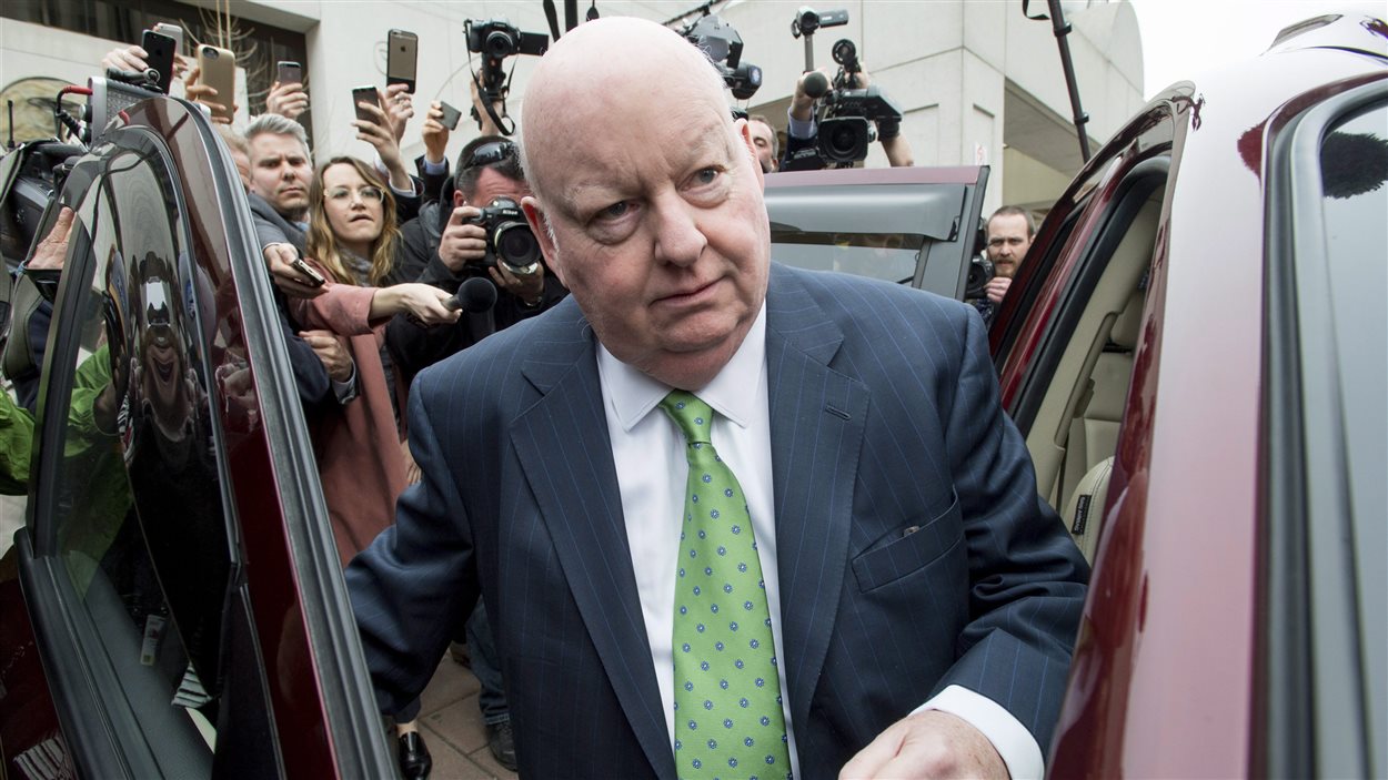 Le sénateur Mike Duffy devra rembourser ses dépenses ou aller en ...