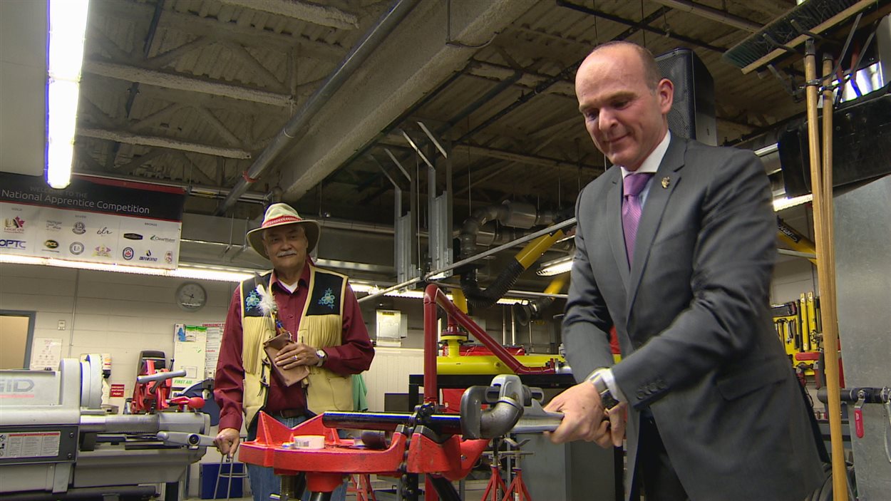 1 million $ pour la formation technique des Autochtones | Radio-Canada