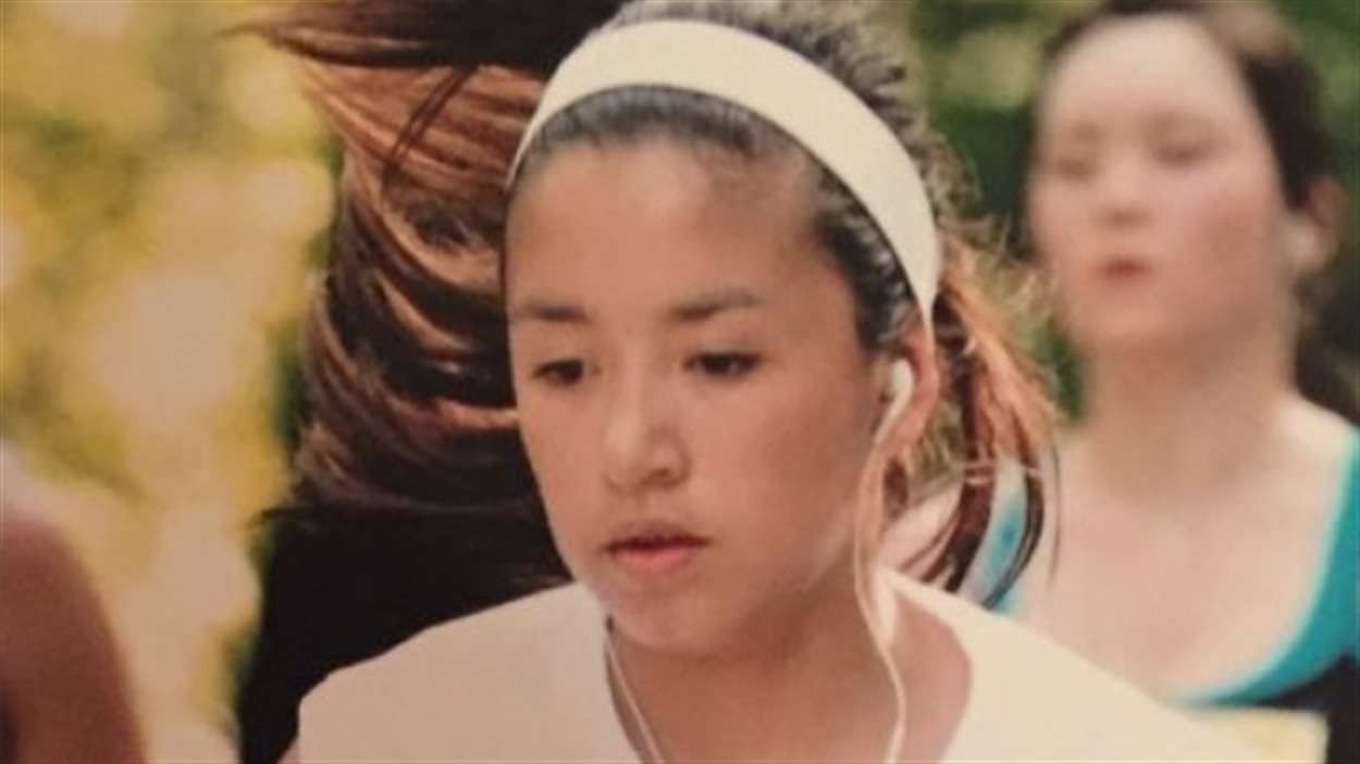 Courir 450 km pour « Drag The Red » | Radio-Canada