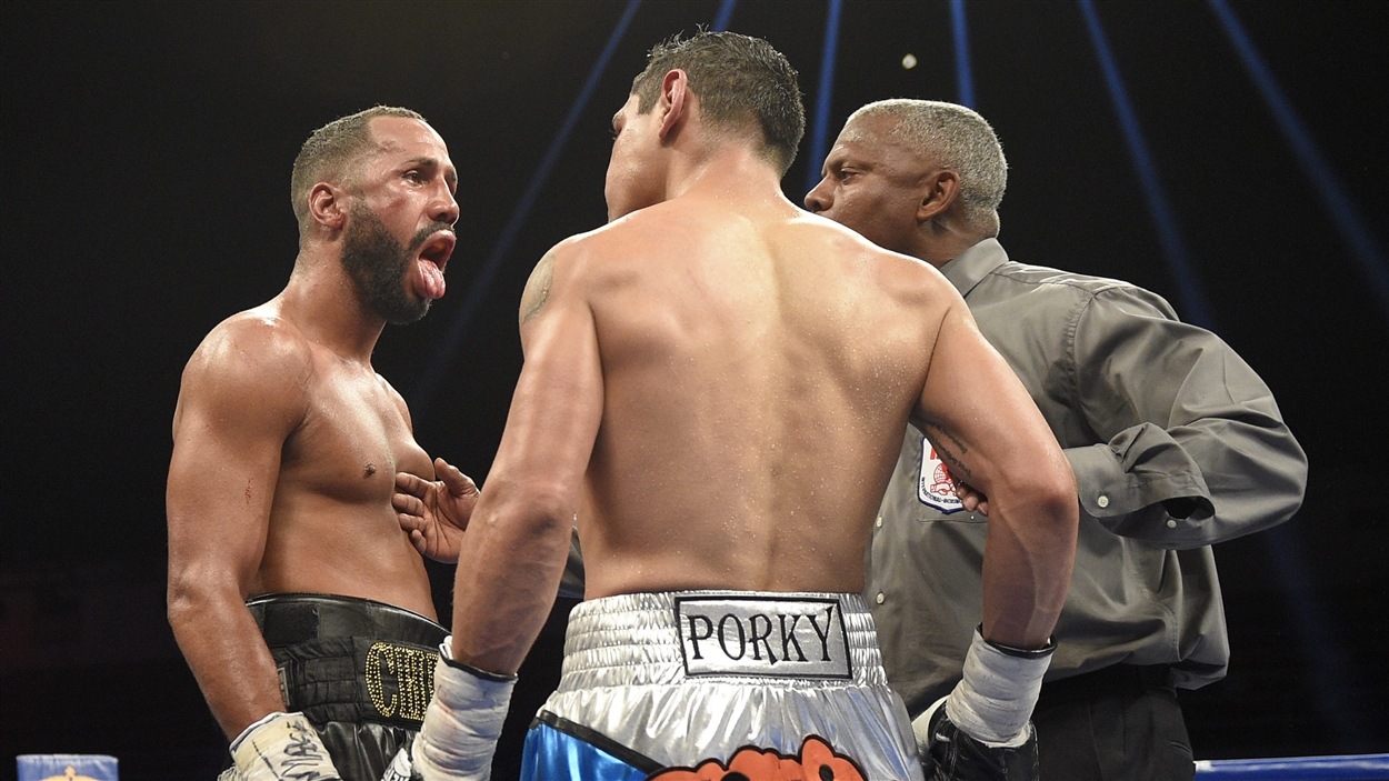 Bute à court de son but, Jack garde sa ceinture | Radio-Canada