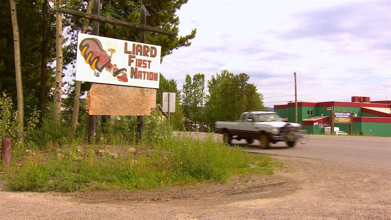 La Première Nation Liard se tourne vers la Cour fédérale | Radio-Canada