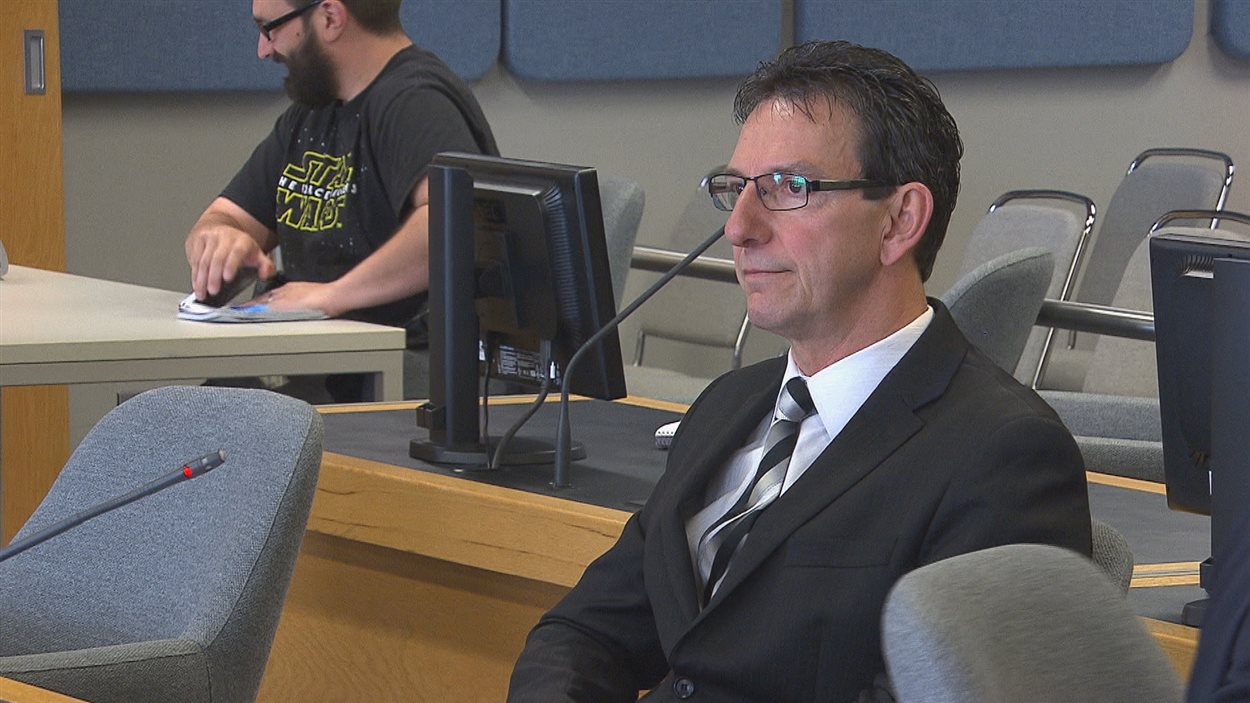 Deux mois de suspension pour Bernard Noël | Radio-Canada