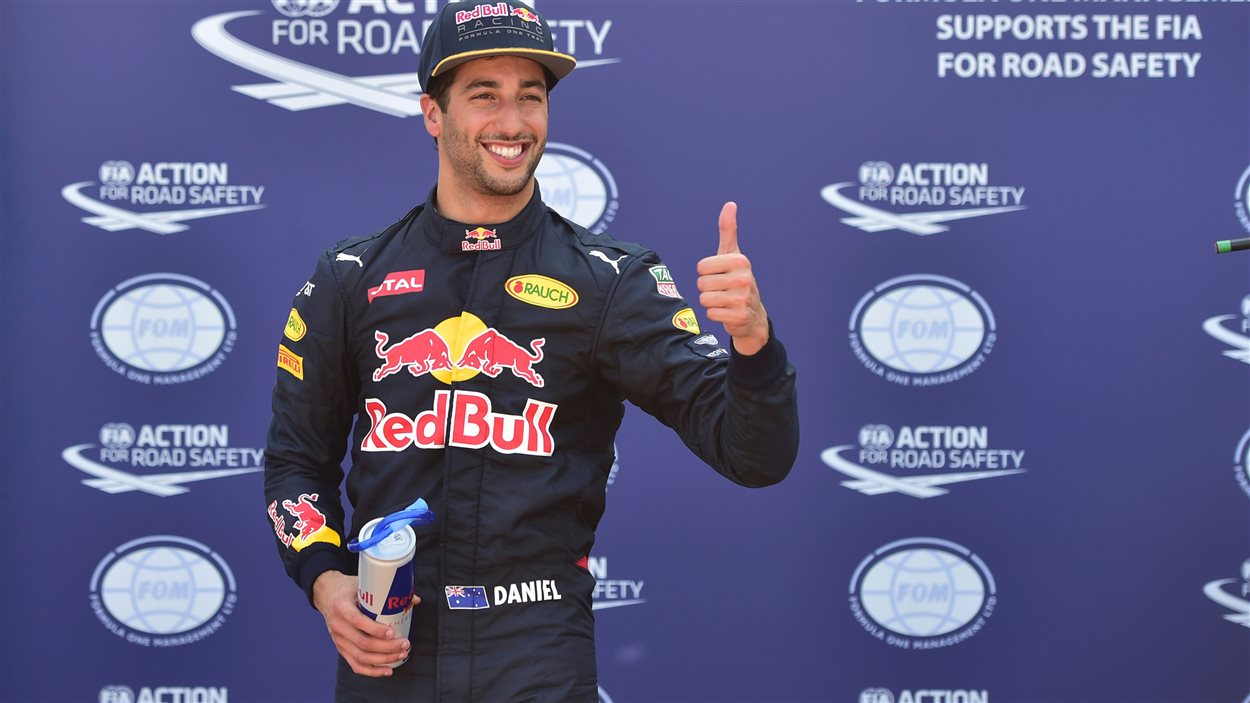 Ricciardo décroche la pole à Monaco | Radio-Canada