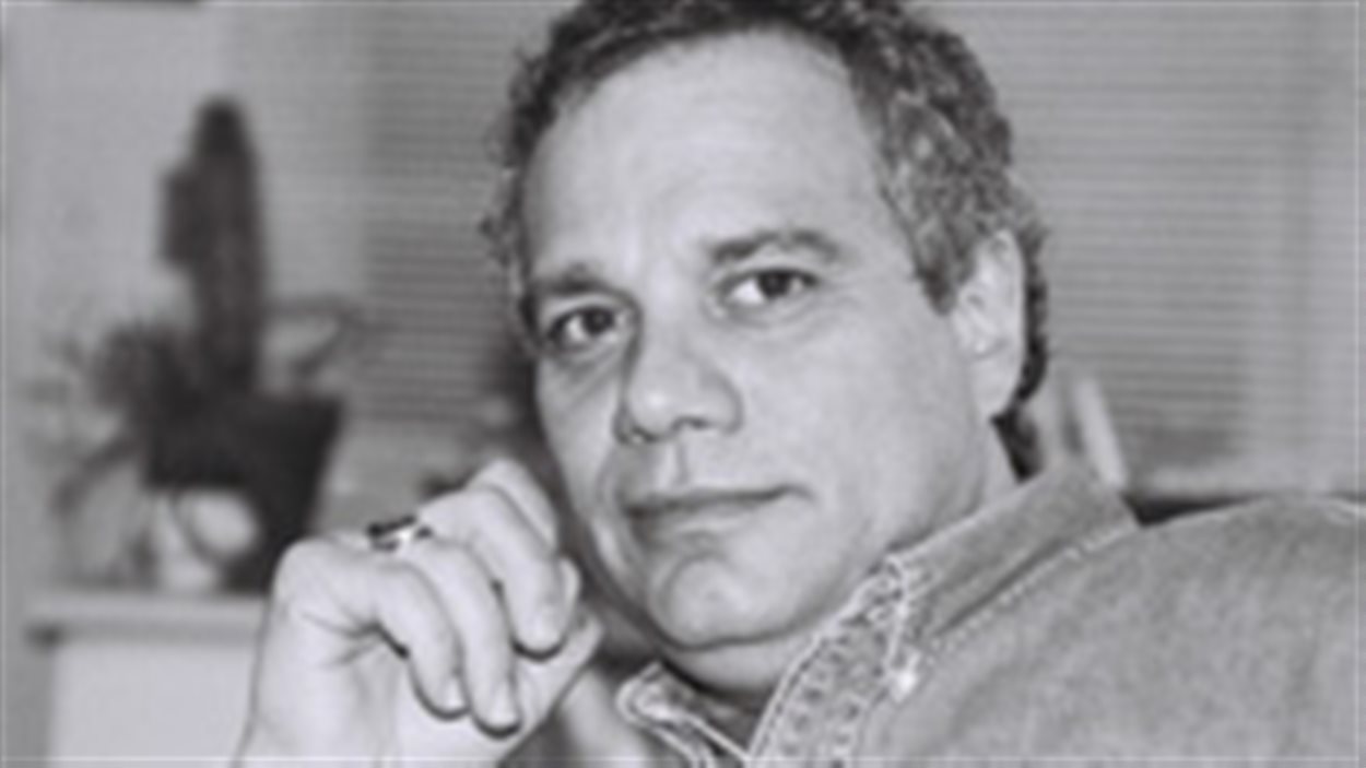 L’Université Athabasca octroie un doctorat honorifique à Antonio D ...