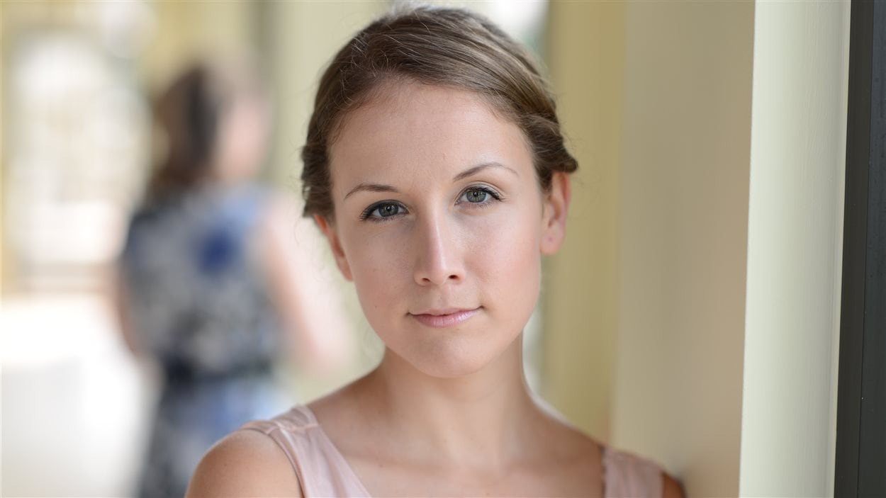 Je vous ai souri fatiguée, d'Ariane Audet | Radio-Canada