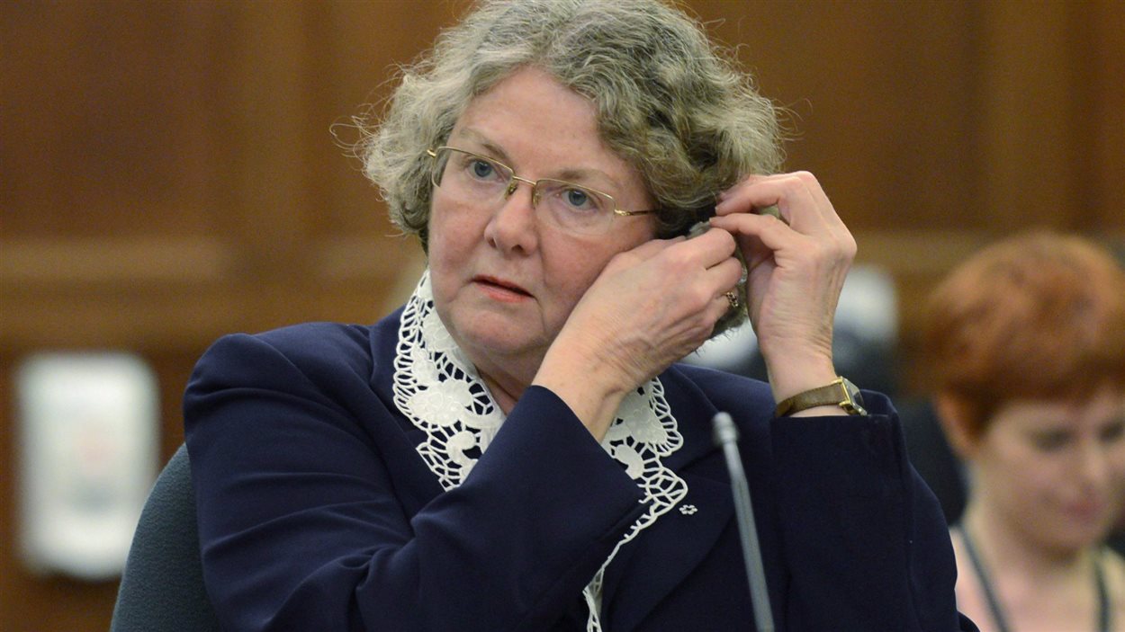 La commissaire à l'éthique Mary Dawson a repris son enquête sur Nigel ...