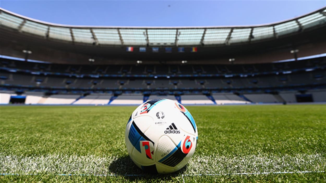 Gazon maudit | Radio-Canada