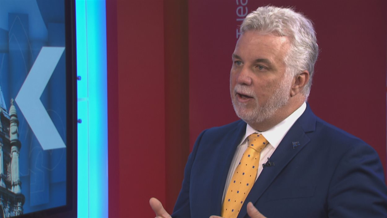 Philippe Couillard fait le bilan des projets pour la région | Radio-Canada