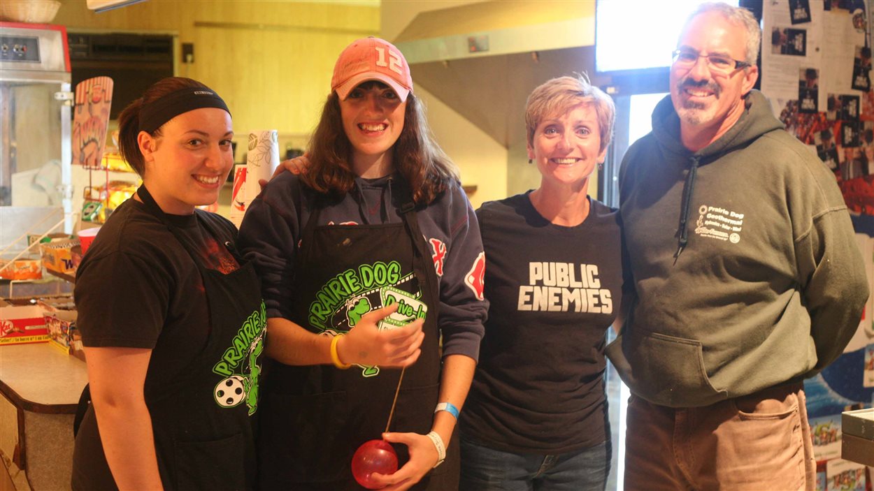 Le cinéparc de Carlyle, une expérience rétro et populaire | Radio-Canada