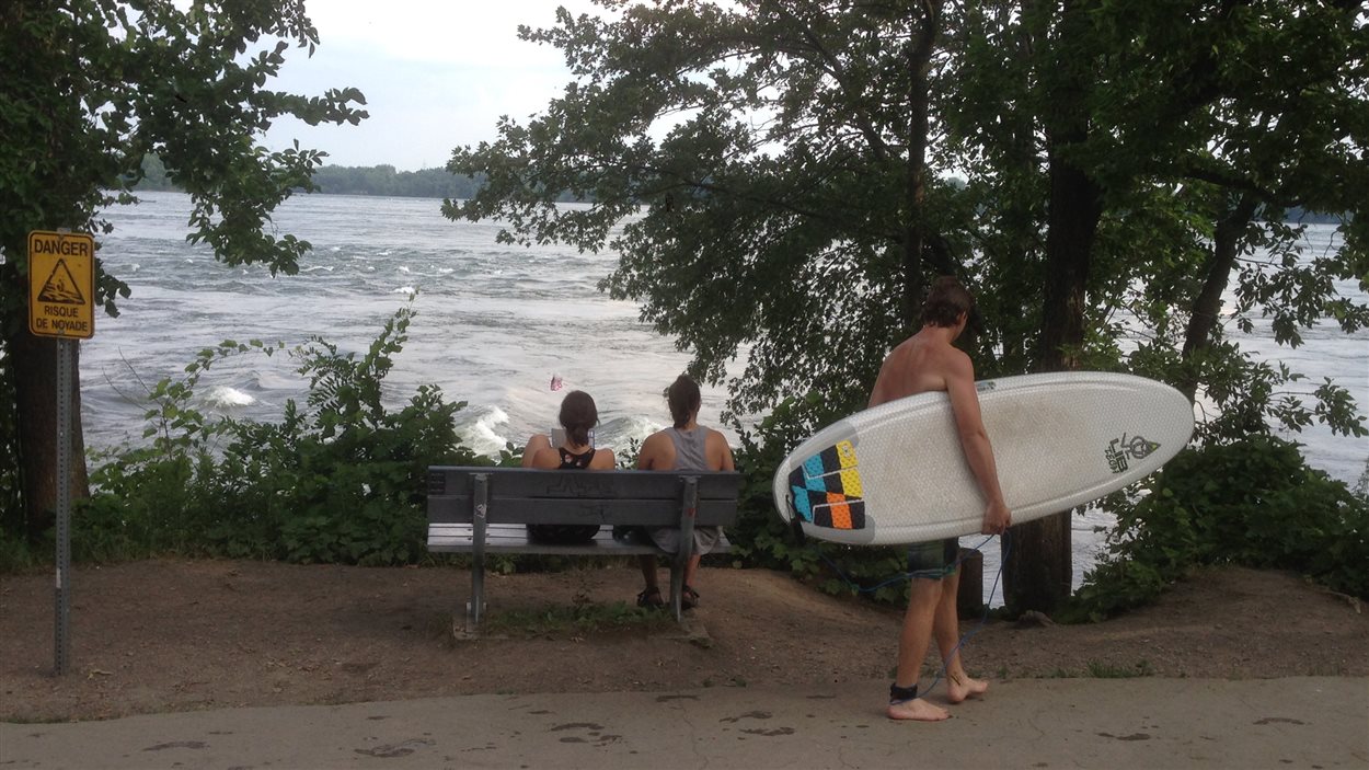 Développer le surf à Montréal? | Radio-Canada