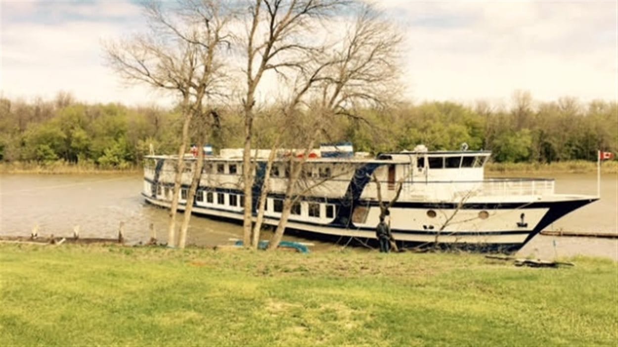 Le bateau River Rouge à vendre | Radio-Canada