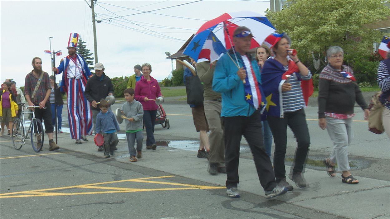 Fête nationale et tintamarre pour les Acadiens | Radio-Canada