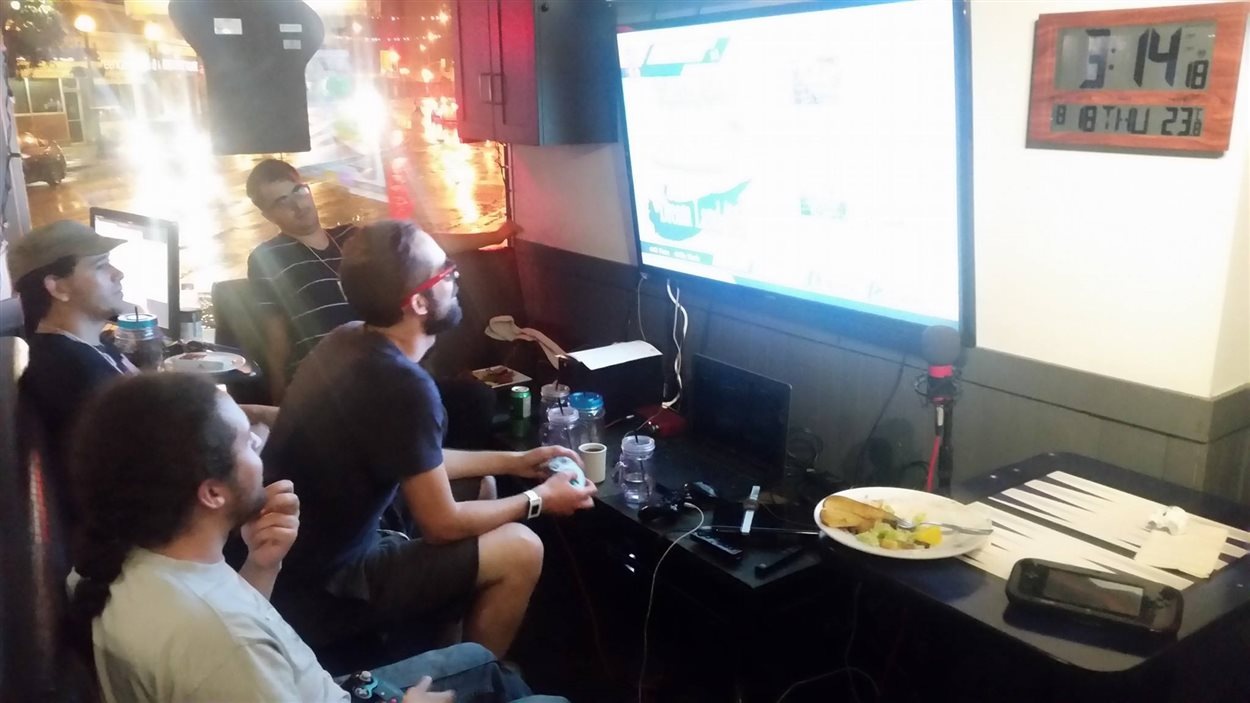 55 heures de jeux vidéo pour aider les jeunes | Radio-Canada