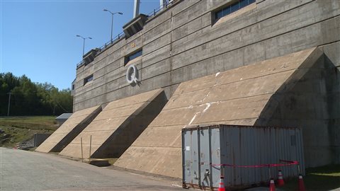 Une visite de Manic-1 pour célébrer son 50e anniversaire | Radio-Canada