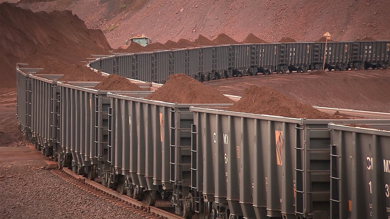 Tata Steel : des formations pour avoir bonne mine | Radio-Canada