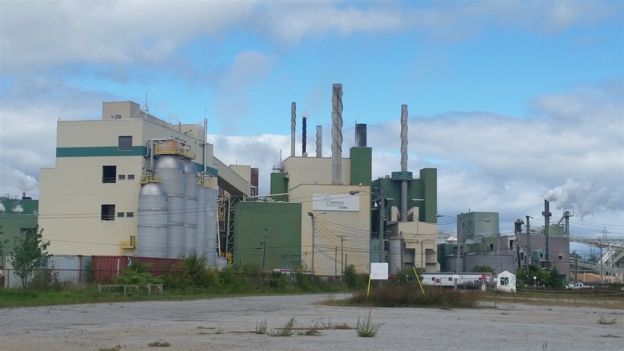 Thurso se réjouit d'un rapport sur la qualité de l'air | Radio-Canada.ca