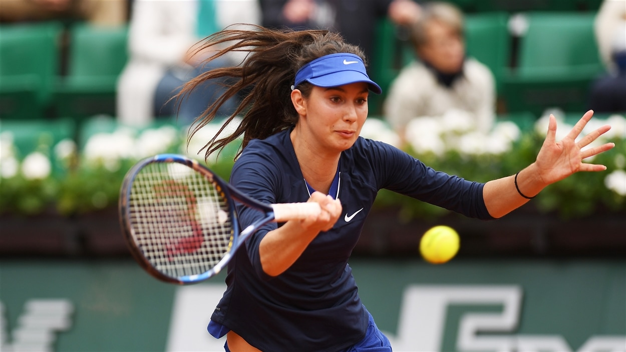 Océane Dodin gagne la Coupe Banque Nationale | Radio-Canada