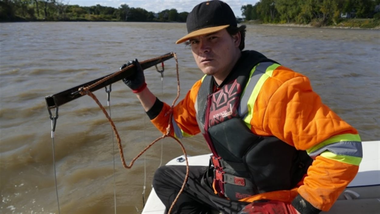 Découverte d'un possible crâne : la police fait du sur place, dit Drag ...
