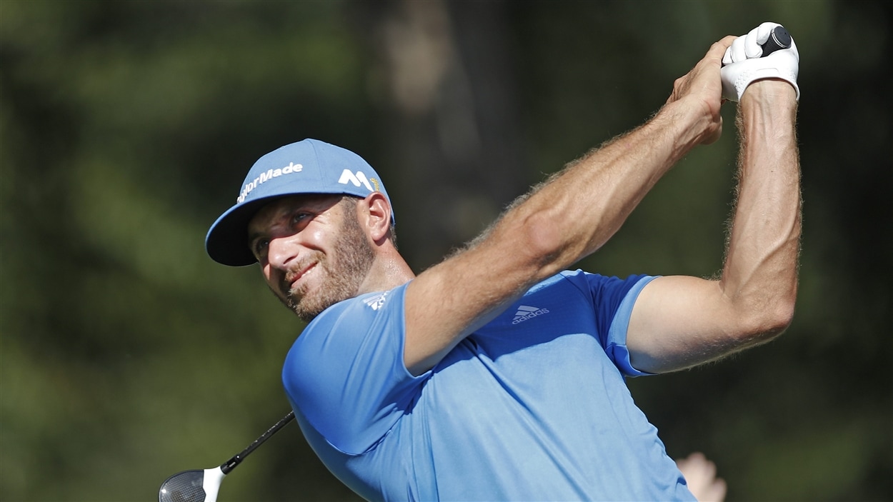 Dustin Johnson prend la tête par un coup au Championnat du circuit ...