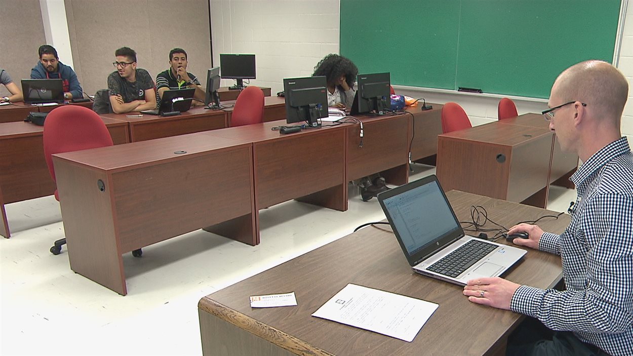 BMM Testlabs : peu d'intérêt chez les étudiants | Radio-Canada.ca