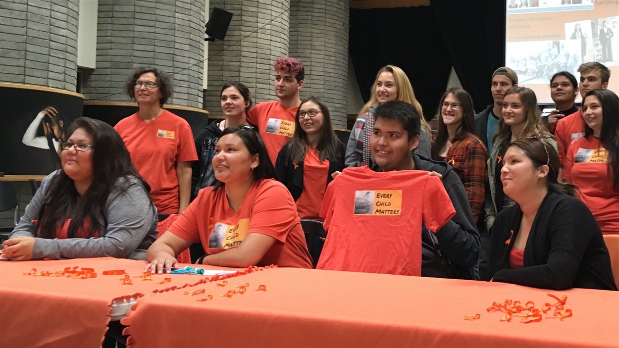 Des jeunes s'intéressent à l'histoire des pensionnats autochtones ...