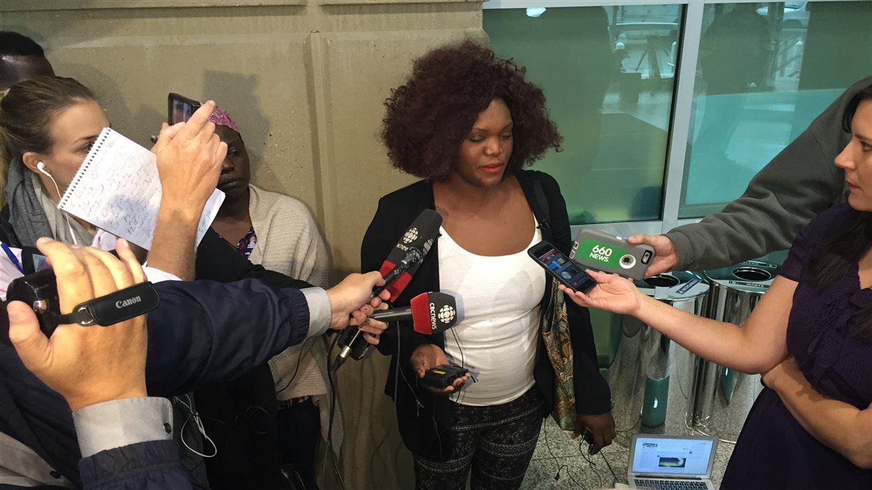 Courte comparution pour l'accusé du meurtre de Mylan Hicks | Radio-Canada