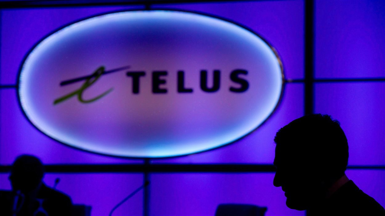 Telus trouve un accord de principe avec ses 11 000 employés | Radio-Canada