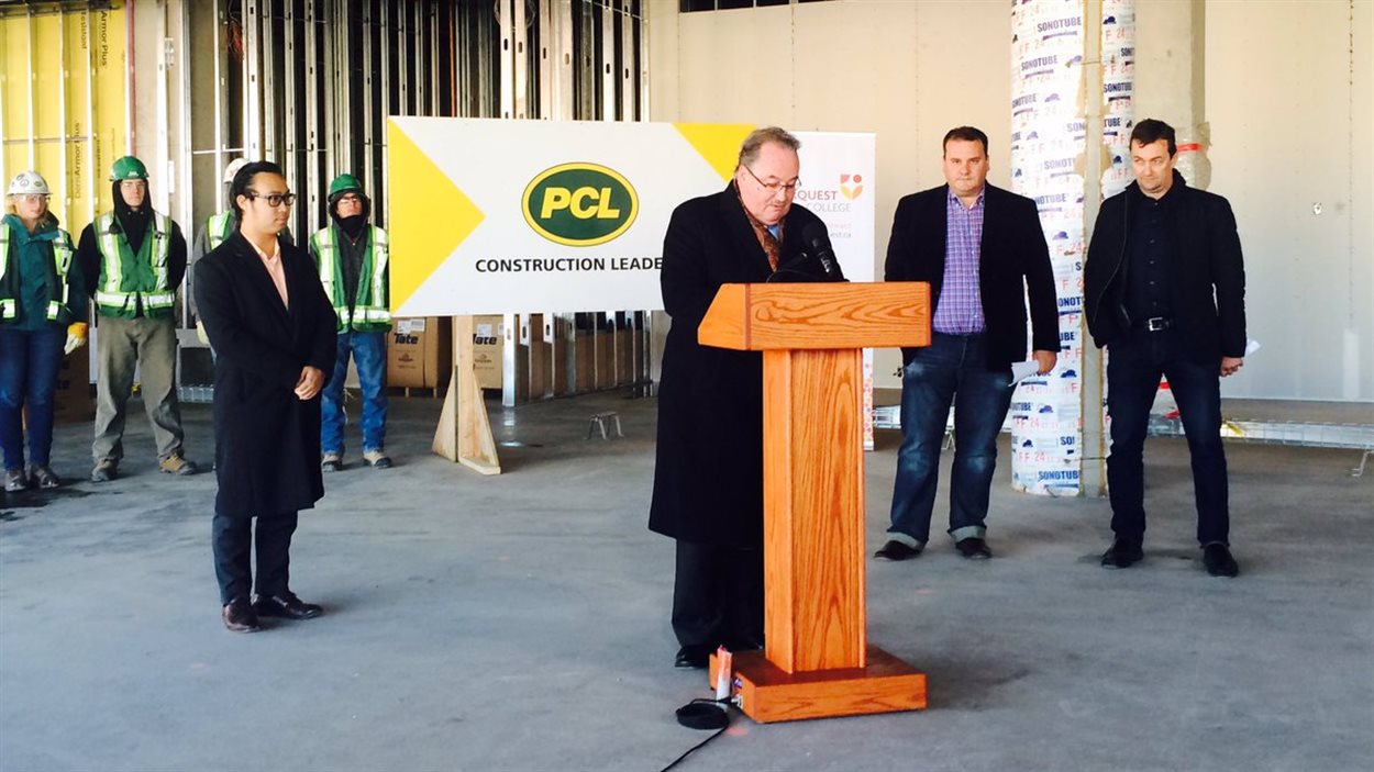 8000 emplois créés en Alberta grâce aux projets d'infrastructures ...